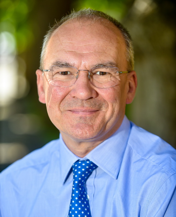 Discussion with Tom Hockaday about his 30-year career in tech transfer ...